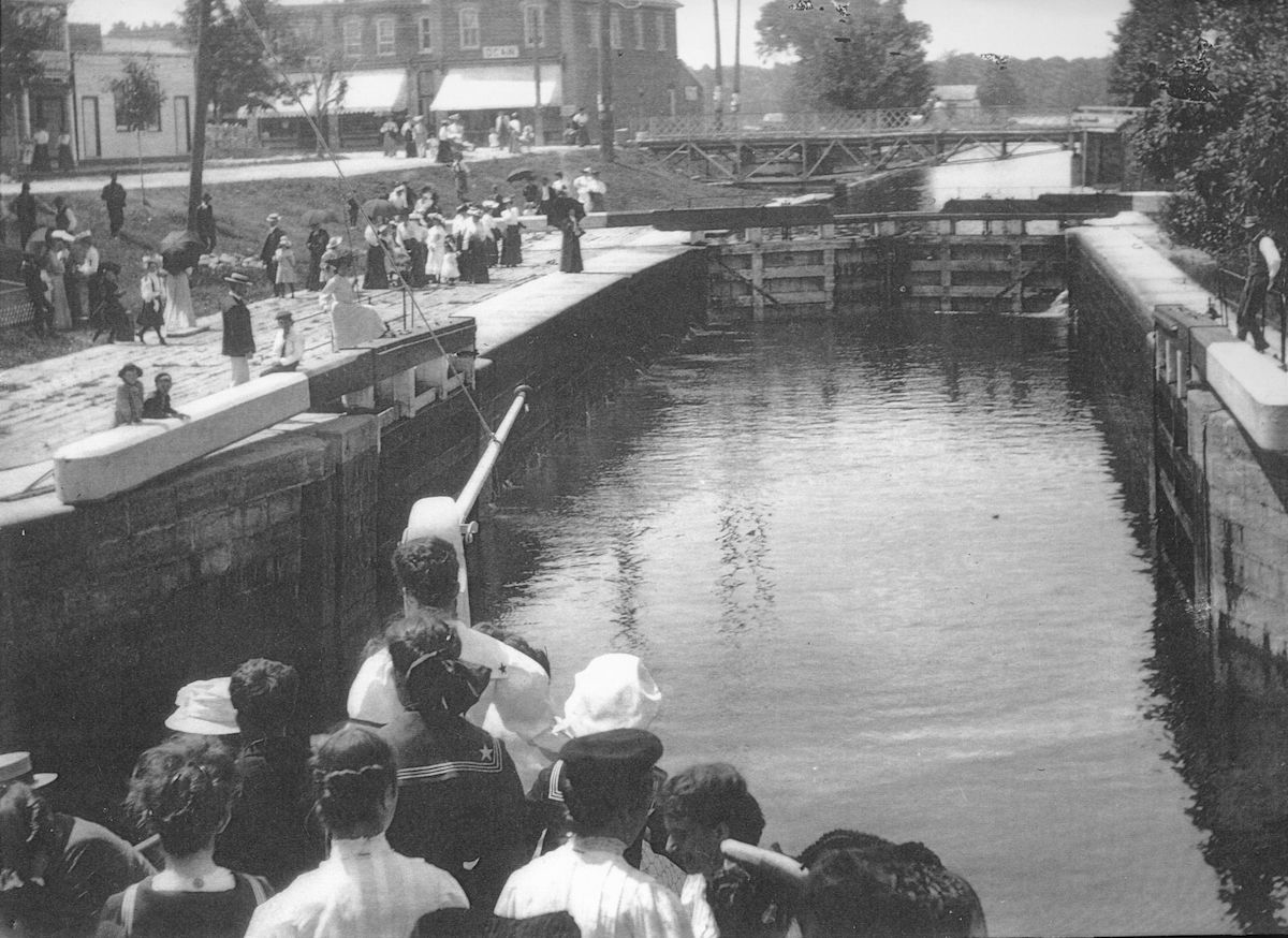 Bobcaygeon - Trent-Severn Trail Towns